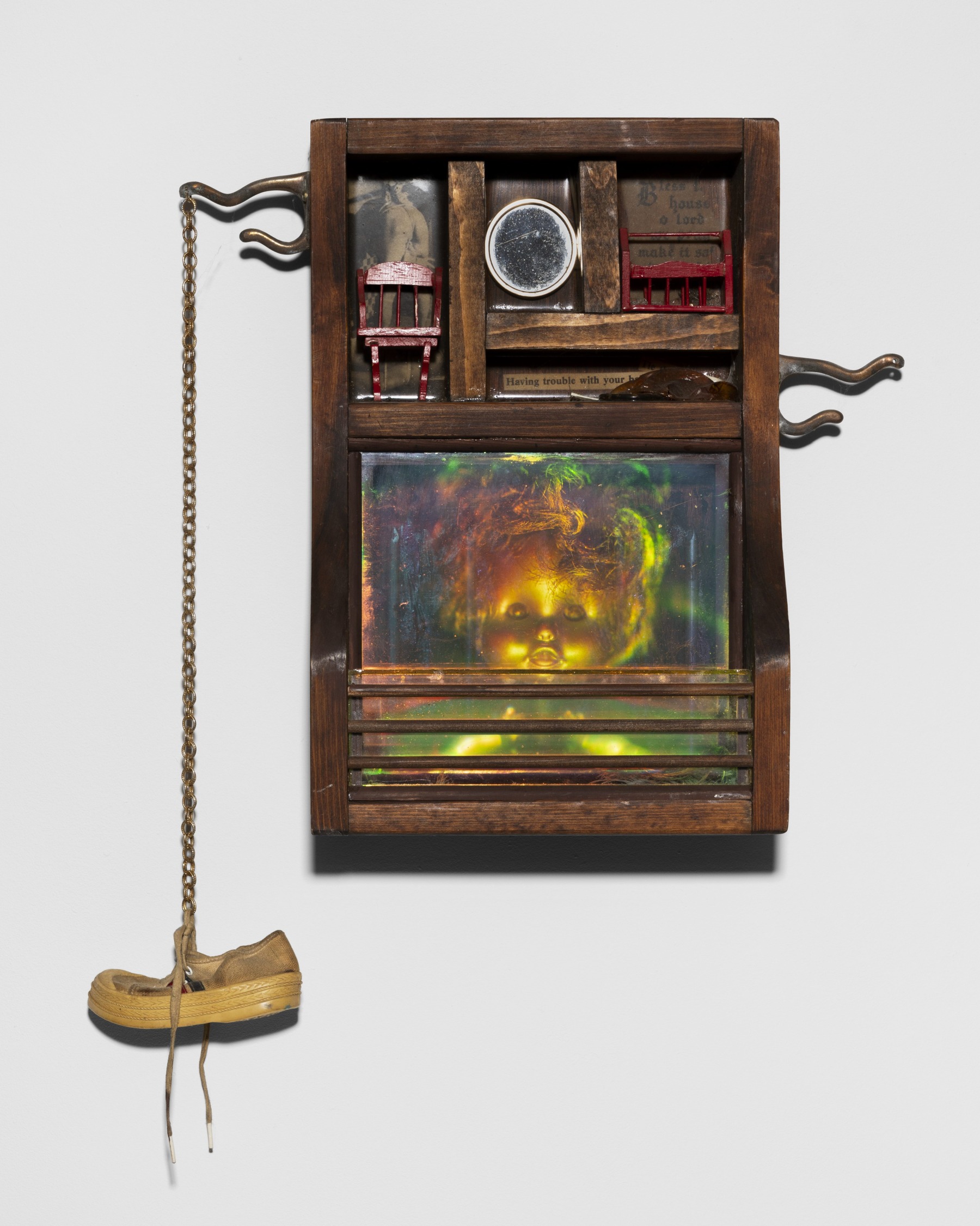 Gravity wins, Entropy rules - Capture Photography Festival